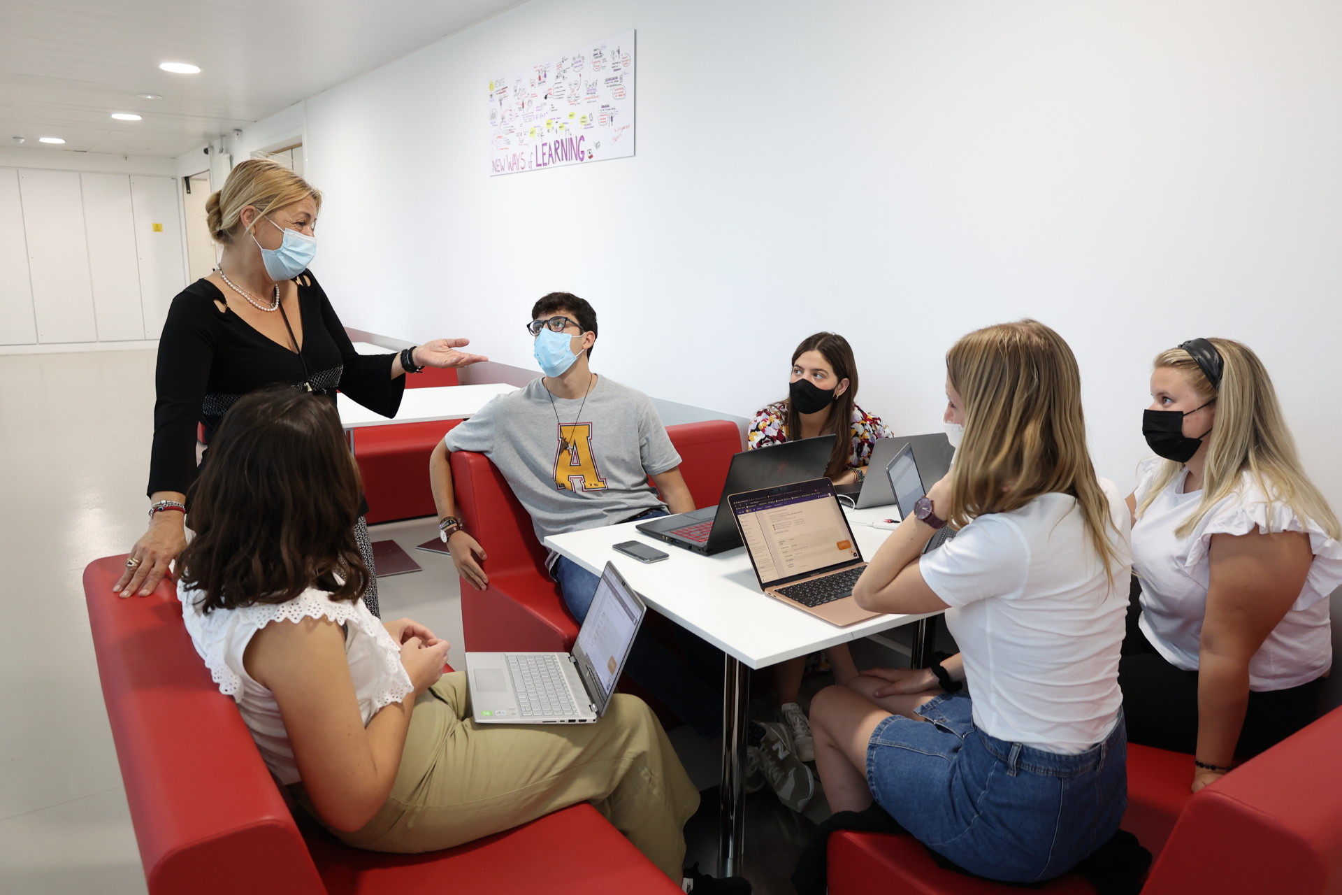 IÉSEG expands its portfolio of short-term study programs with a new ...